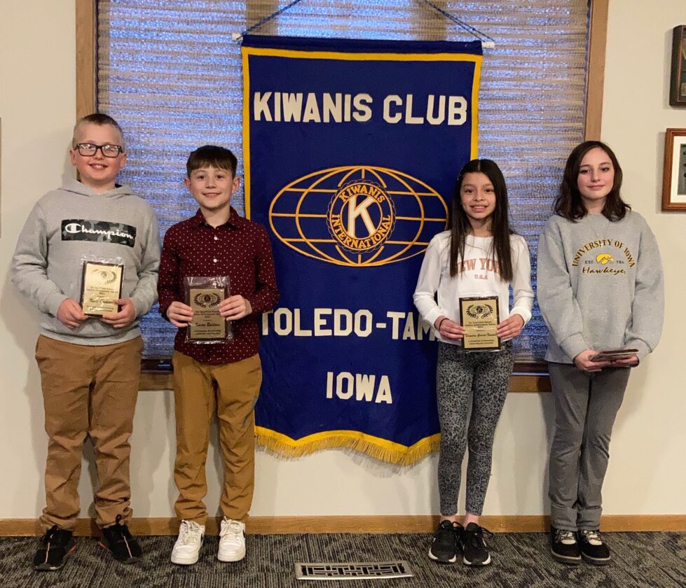 STC Middle School students receive Golden Achievement Awards | News ...